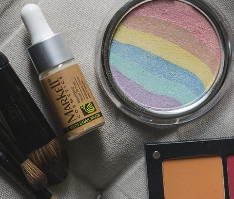 Kenapa Kita Menyertai Kelas Belajar Makeup? | Ikin Ikirdz
